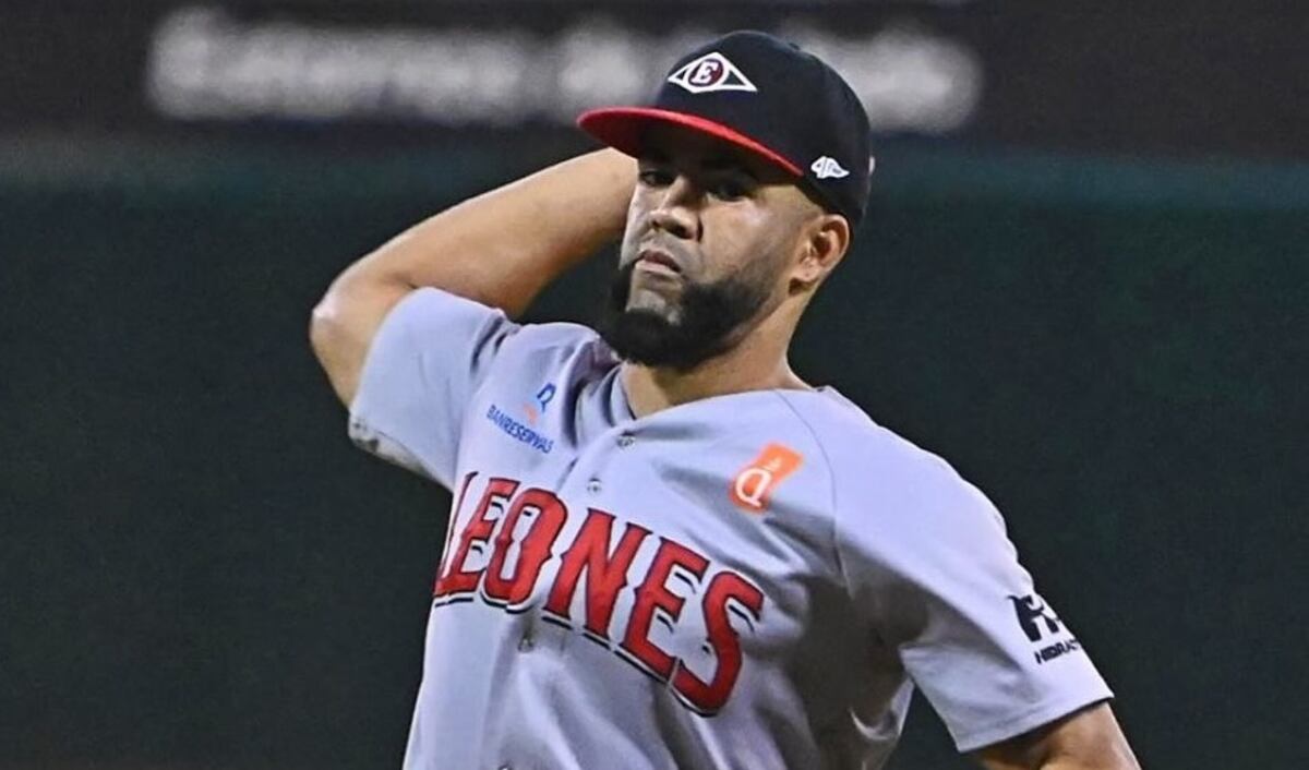 Jonathan Araúz y Darío Agrazal jugarán con los Leones del Escogido | La Prensa Panamá