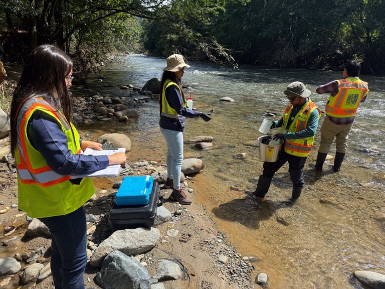 Piden al Ministerio Público investigar proyectos que contaminan el río ...